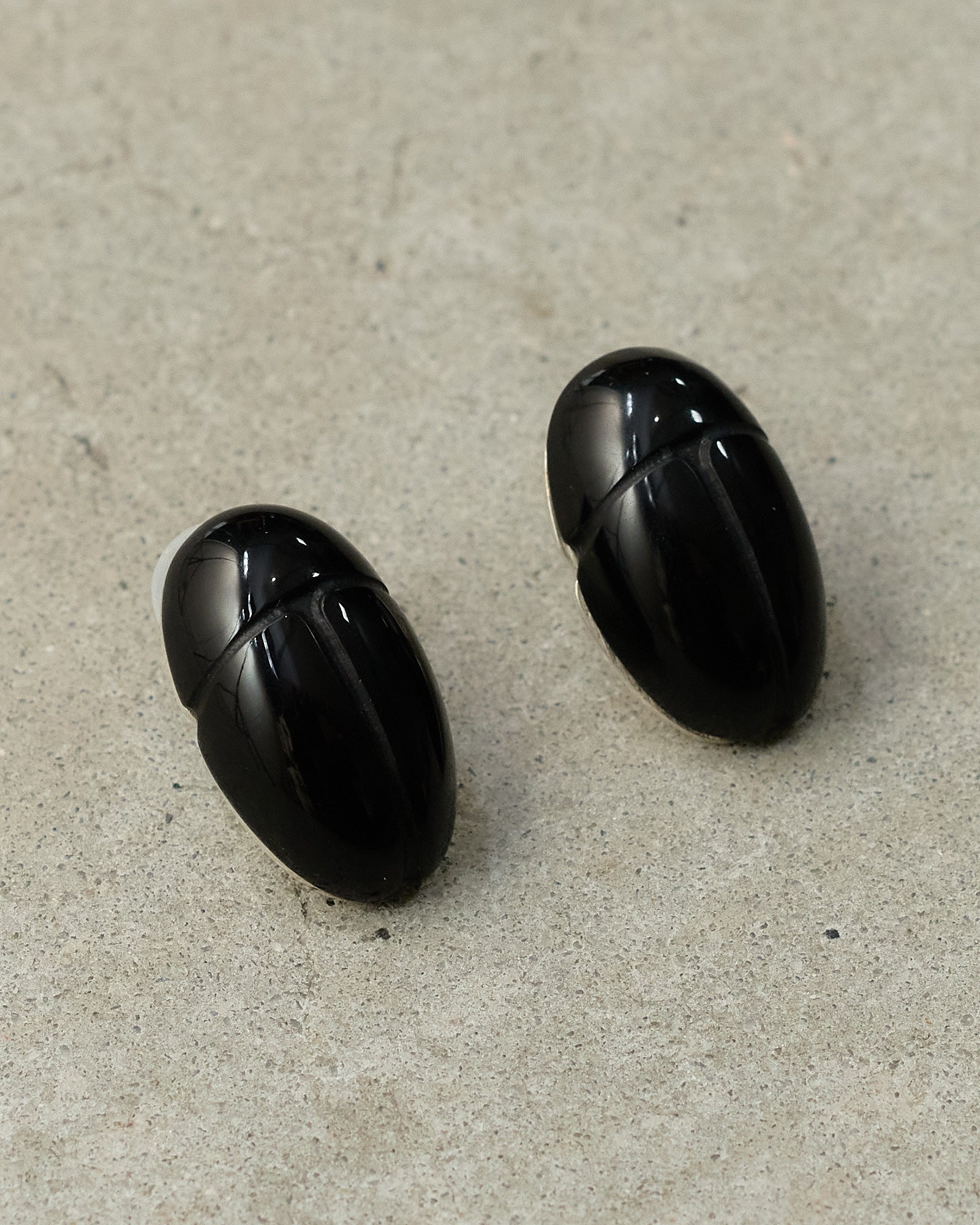 Sophie Buhai Onyx Scarab Studs Black R26E06ON - DILETTANTE – Dilettante