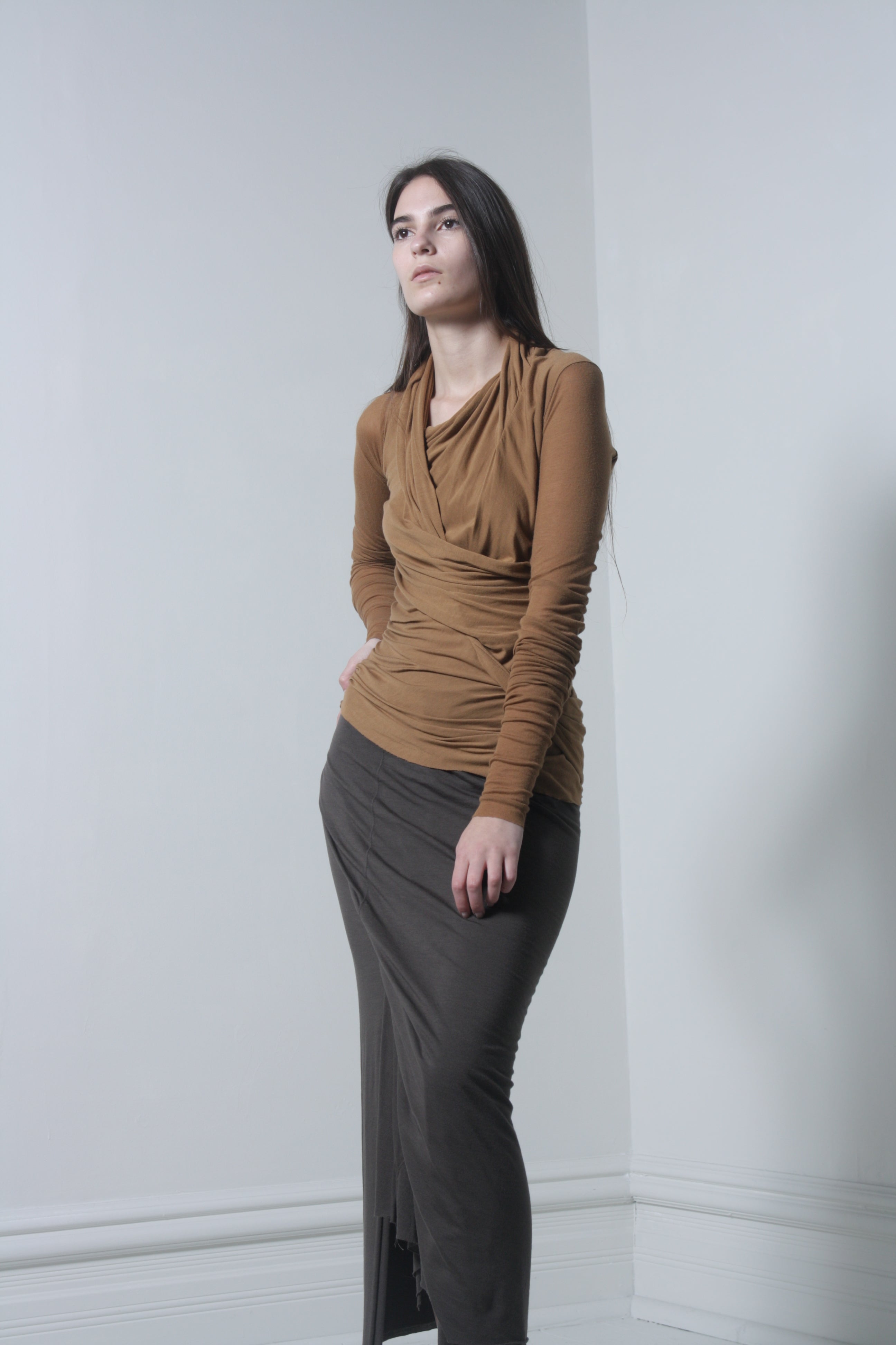 Gathered Front Top – Dilettante