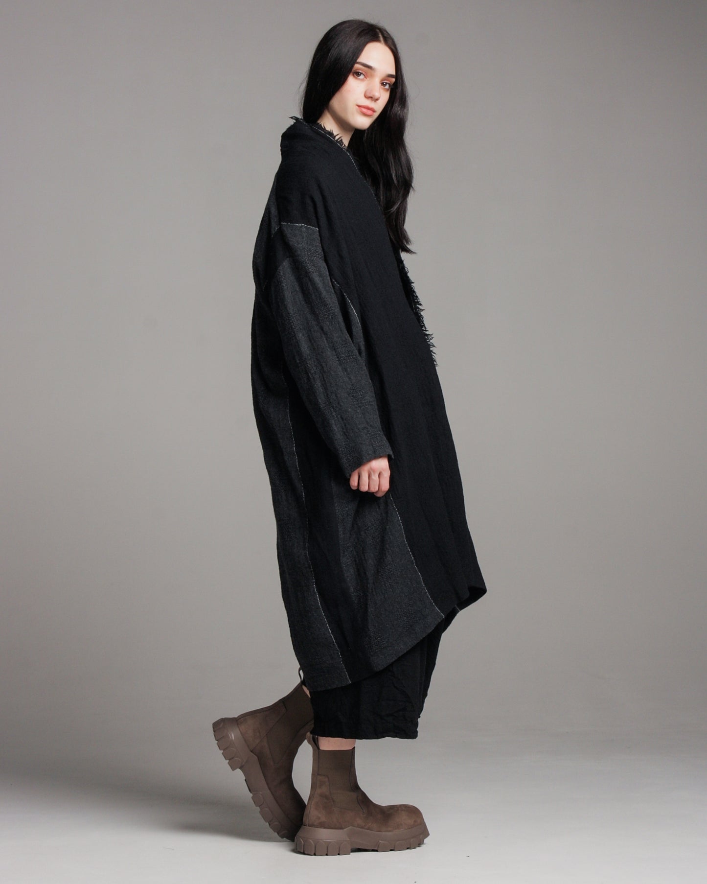Charcoal Raw Edge Coat – Dilettante